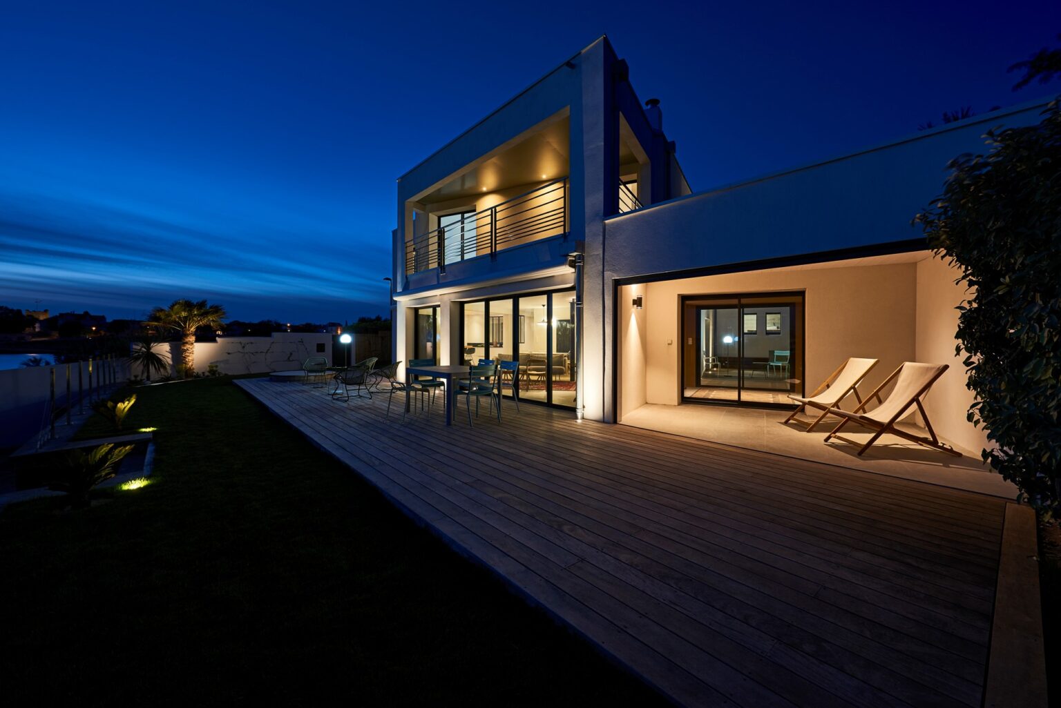 Modern Window Designs | Peaceful Living | Janneau